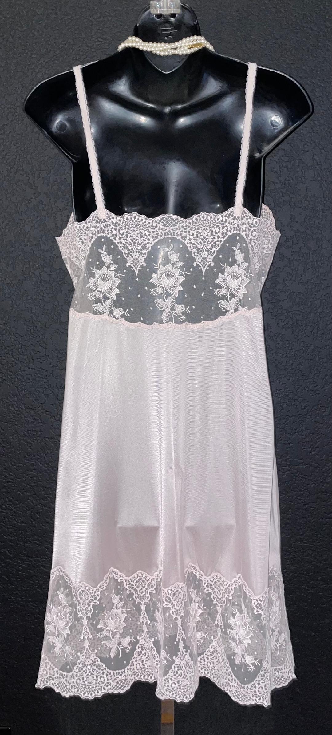 Stunning Vintage 1970's Trefle Imported Nylon Full Slip w/ Elaborate ...