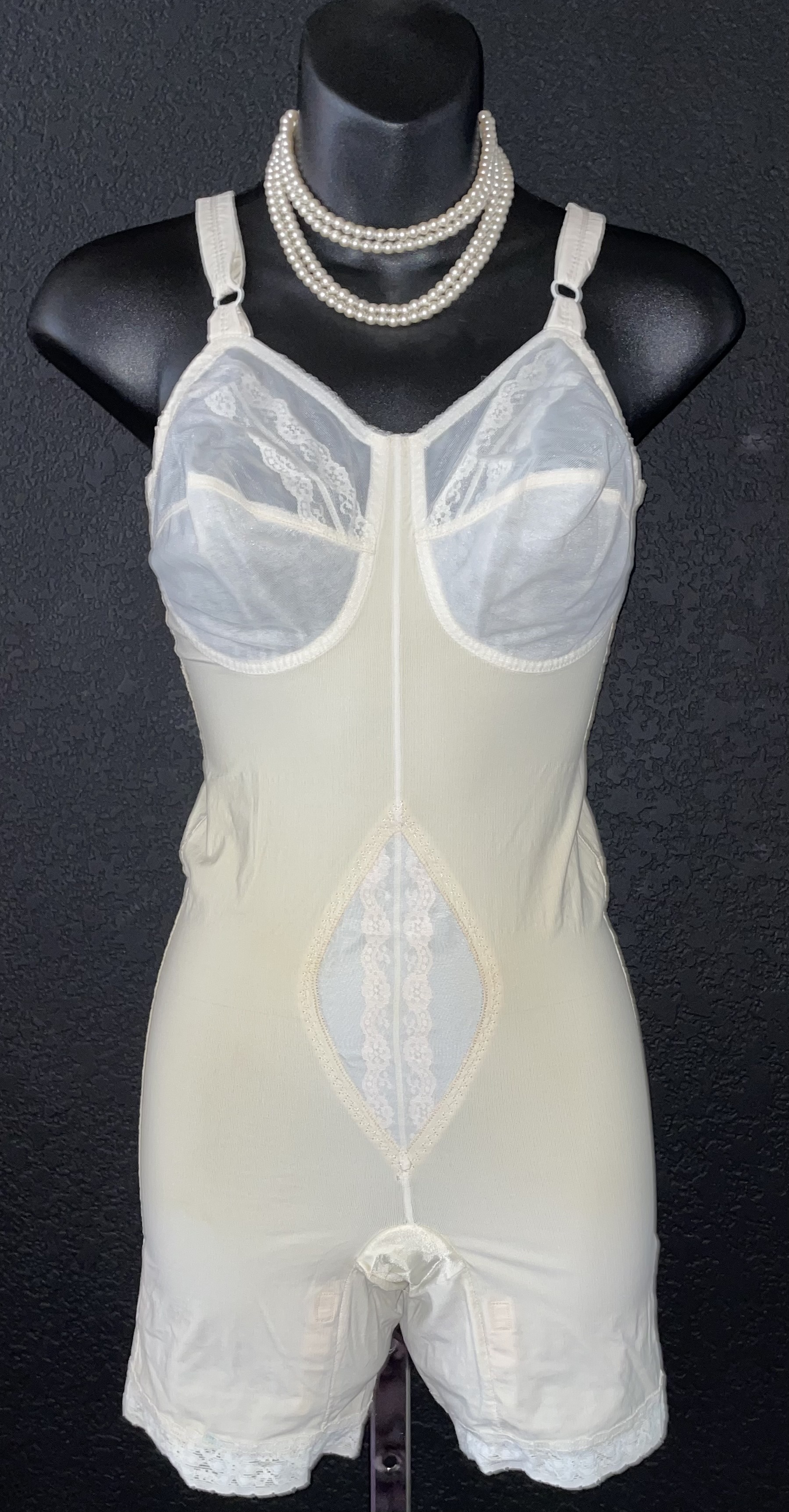 Vintage The Smoother By Young Smoothie Body Shaper Split Crotch Girdle W 6 Garters 30 32